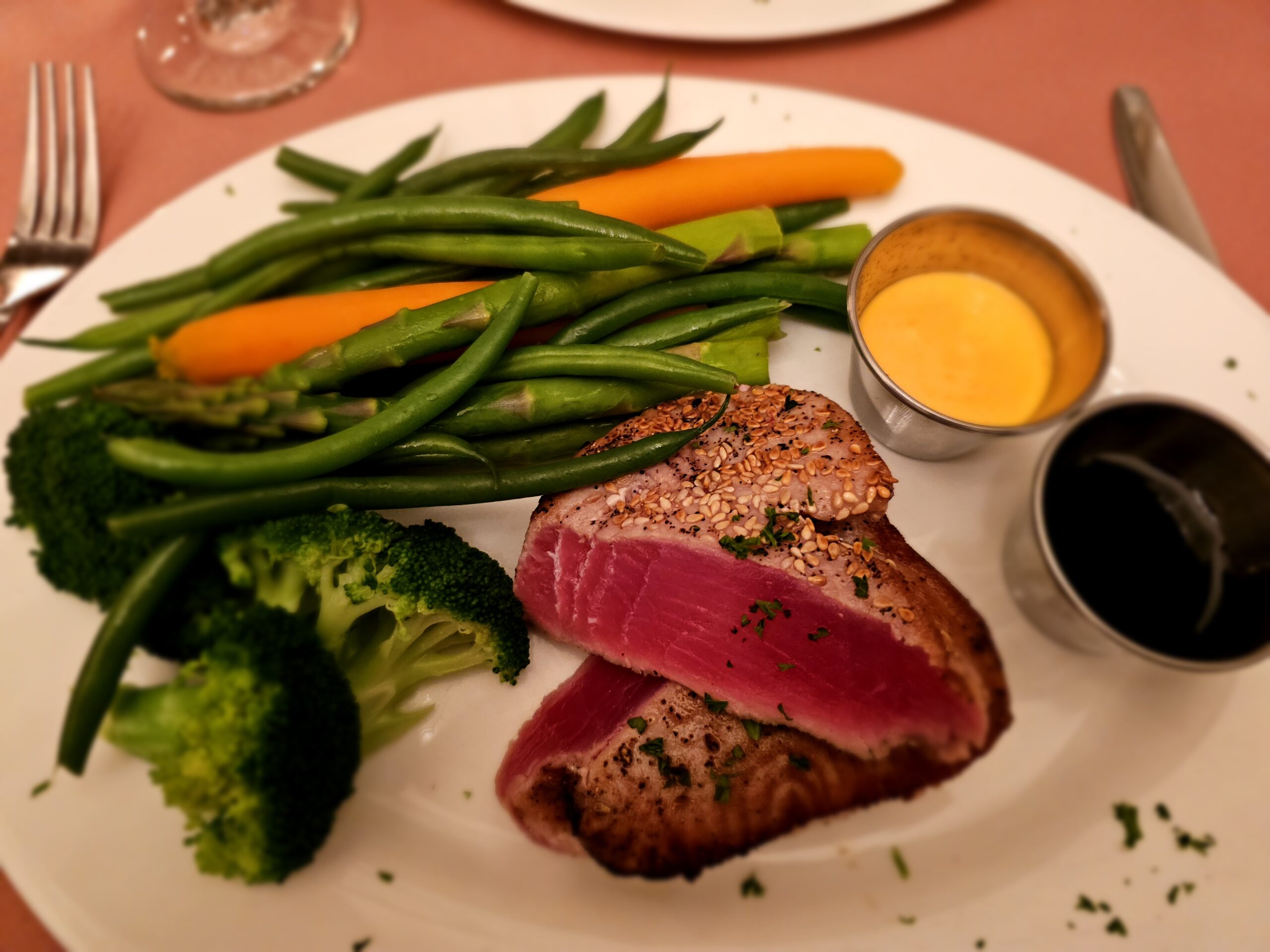 Mindless VS. Mindful Eating by ELITE Fitness Alliance